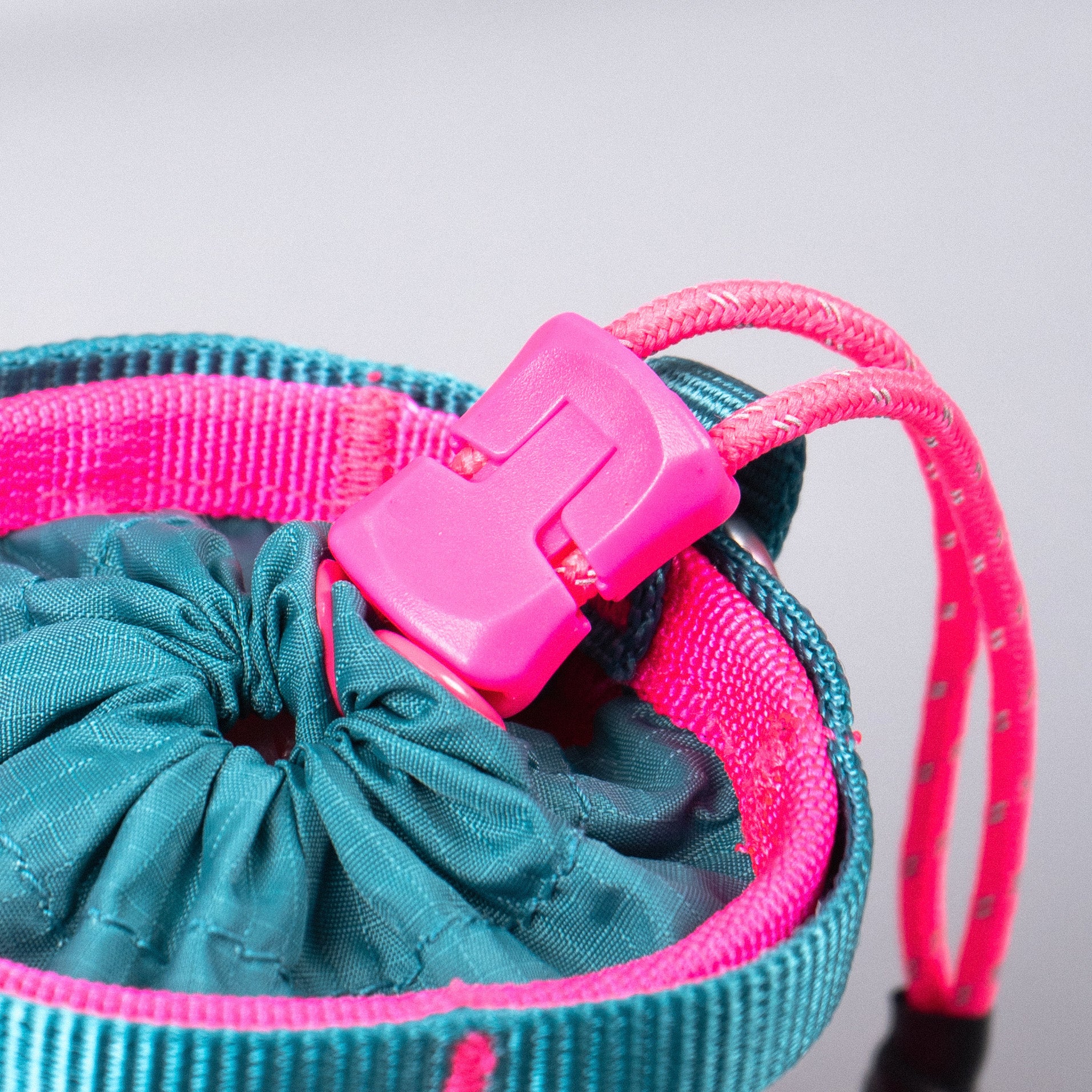 Mini Chalk Bag ミニ チョーク バッグ【バッグ単体】 – Topologie (トポロジー)